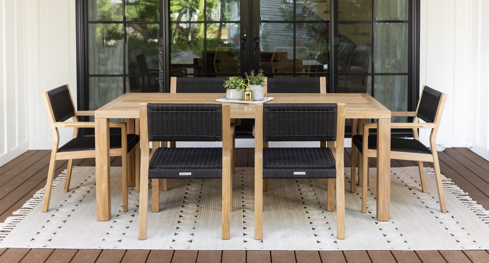 High Quality Outdoor Dining Sets - Madbury Road
